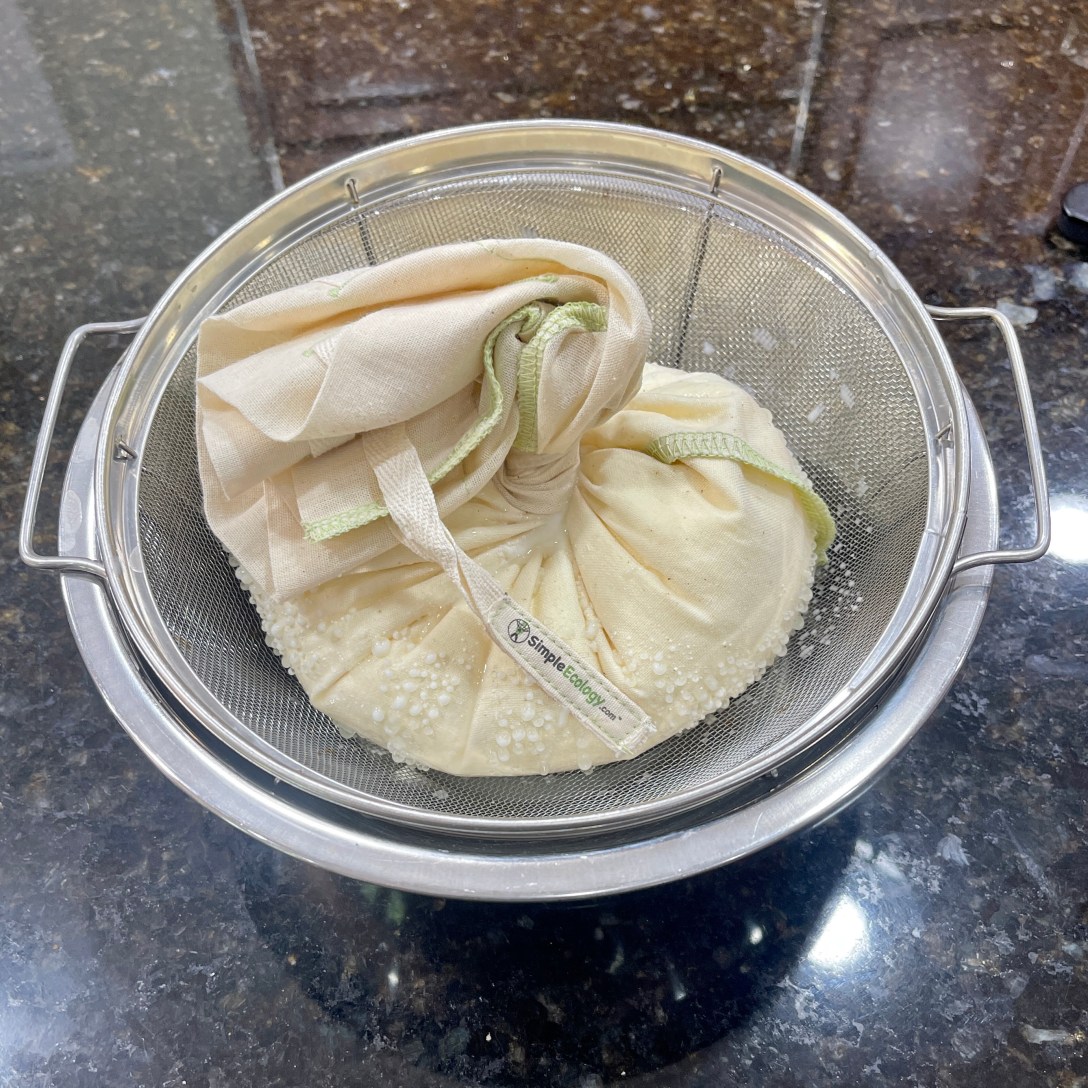 Labneh with Olive Oil and Za'atar - InstaGrandma's Kitchen